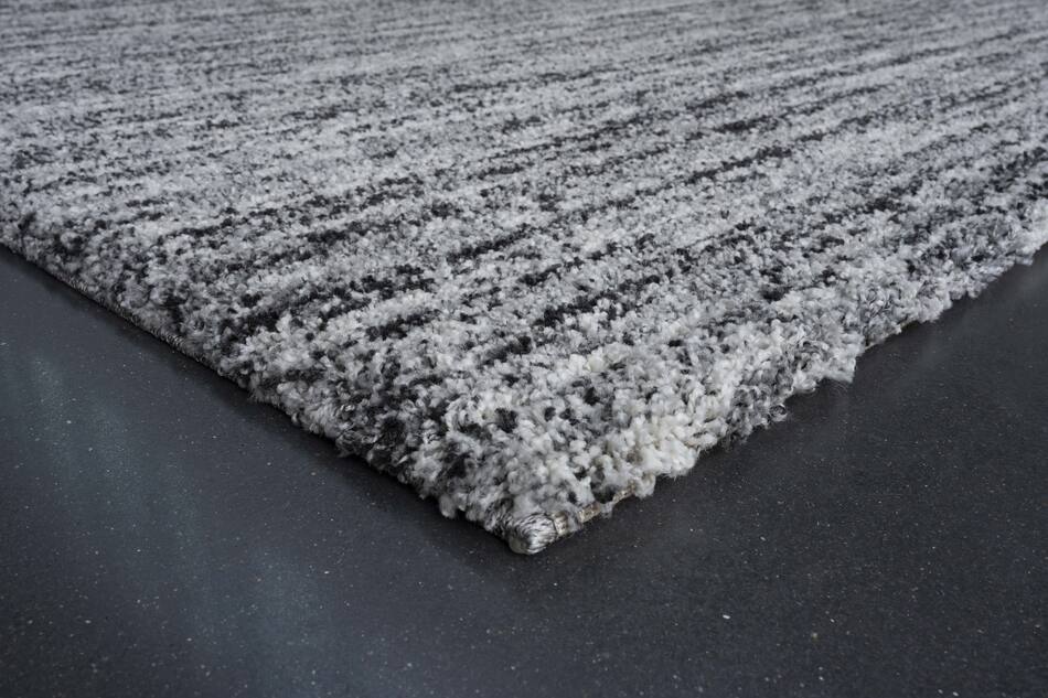 Granada 94" X 120" Area Rug - Black/Silver | Value City Furniture